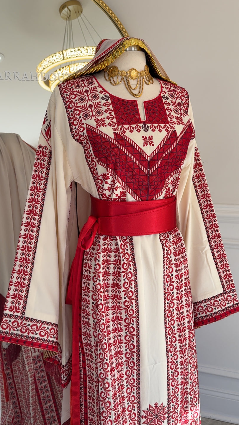 New Falahi Red embroidered Thobe – LaFarrahBoutique